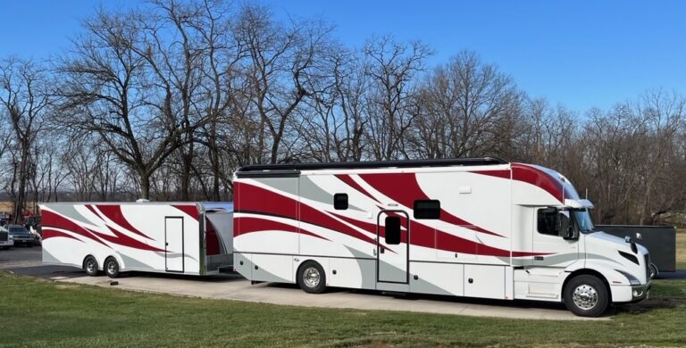 Super-C Motorcoaches – Bolt Custom Trucks